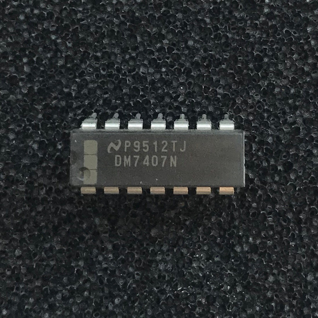 (PKG of 5) DM7407N Hex Buffer w/ High Voltage Open-Collector Outputs ...