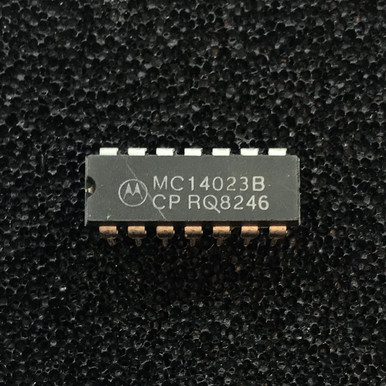 (PKG of 10) MC14023BCP Triple 3-Input NAND Logic Gate, CD4023, PDIP-14 ...