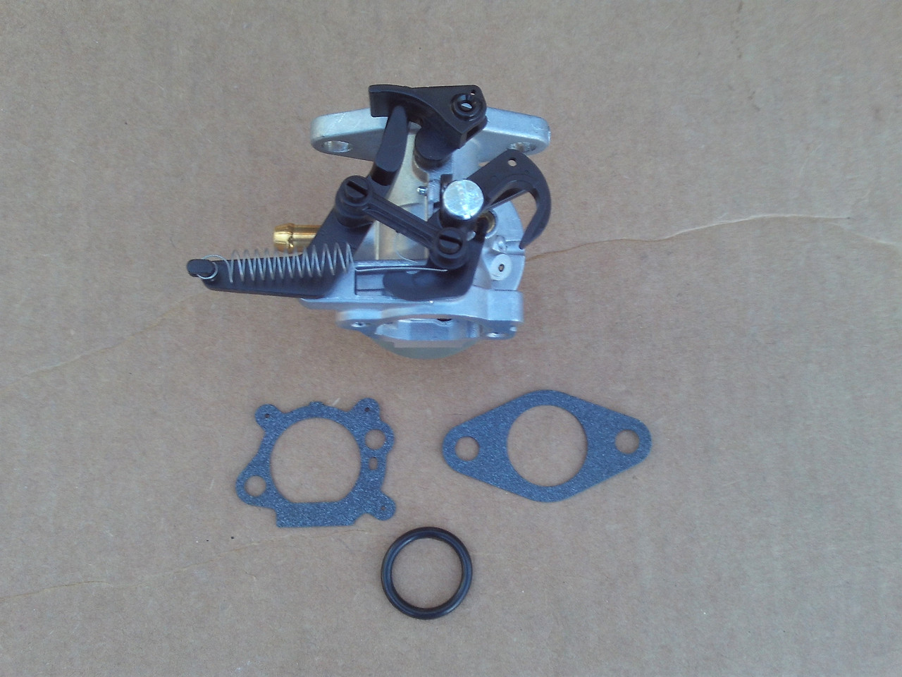 Carburetor for Briggs and Stratton 591852, 793463, 793493, 100602