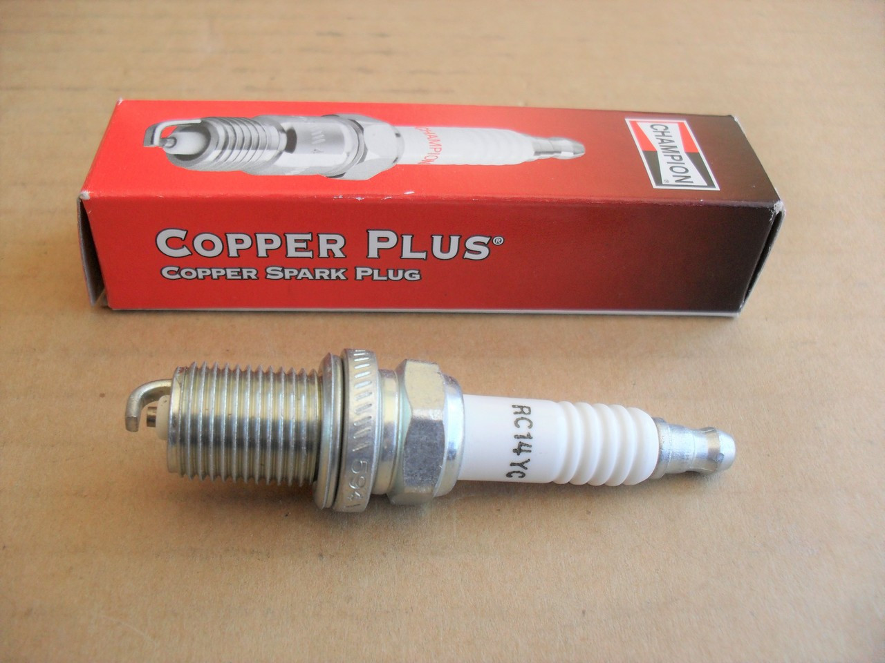 Spark Plug for Briggs and Stratton 496018 496018S 496018T 4218 5092 5092K
