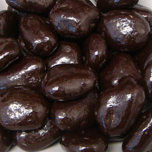 8 oz Dark Choc Pecan Halves - Seroogy's Holiday House