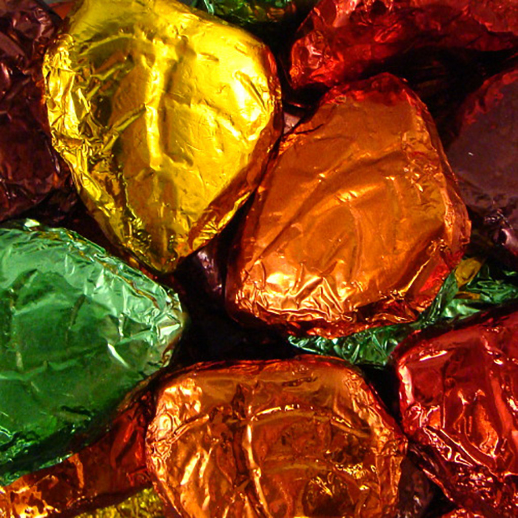 8 oz Milk Chocolate Foil Fall Leaves - Seroogy's Holiday House