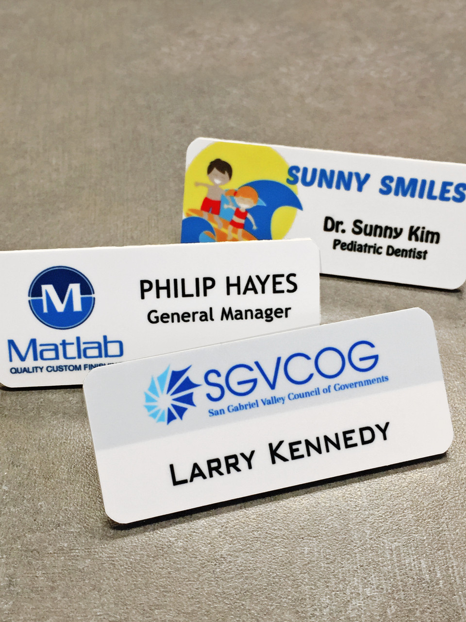 Personalized Plastic Nametag Full Color - 1.25"x3"