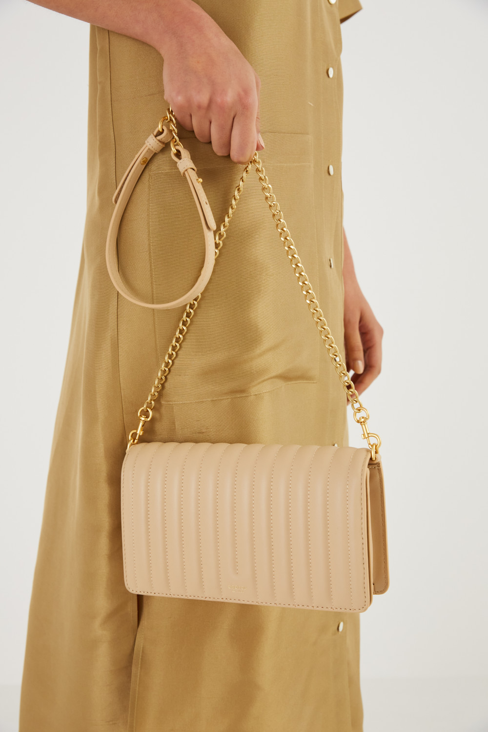 Fay Medium Chain Crossbody - Sand | Oroton