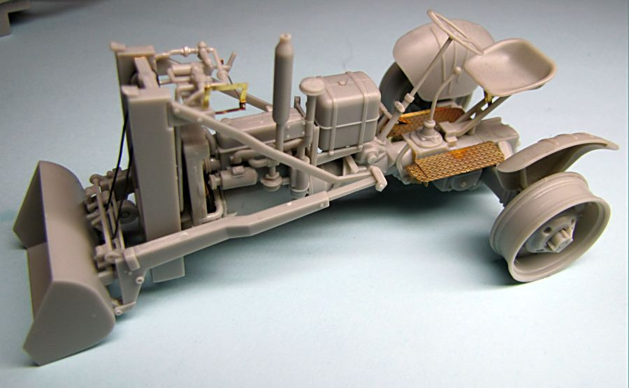 WWII US Military Front End Loader 1/35 Thunder Model