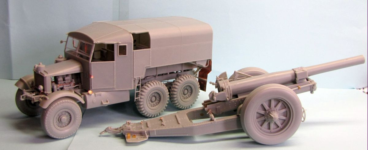 British Scammell Pioneer R100 Heavy Artillery Tractor 1/35 Thunder Model