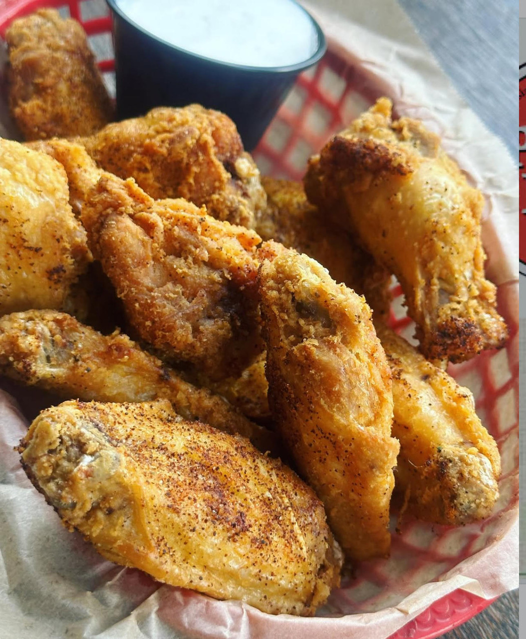 Churchill's Pub and Grille - Chicken Wings Qty 10