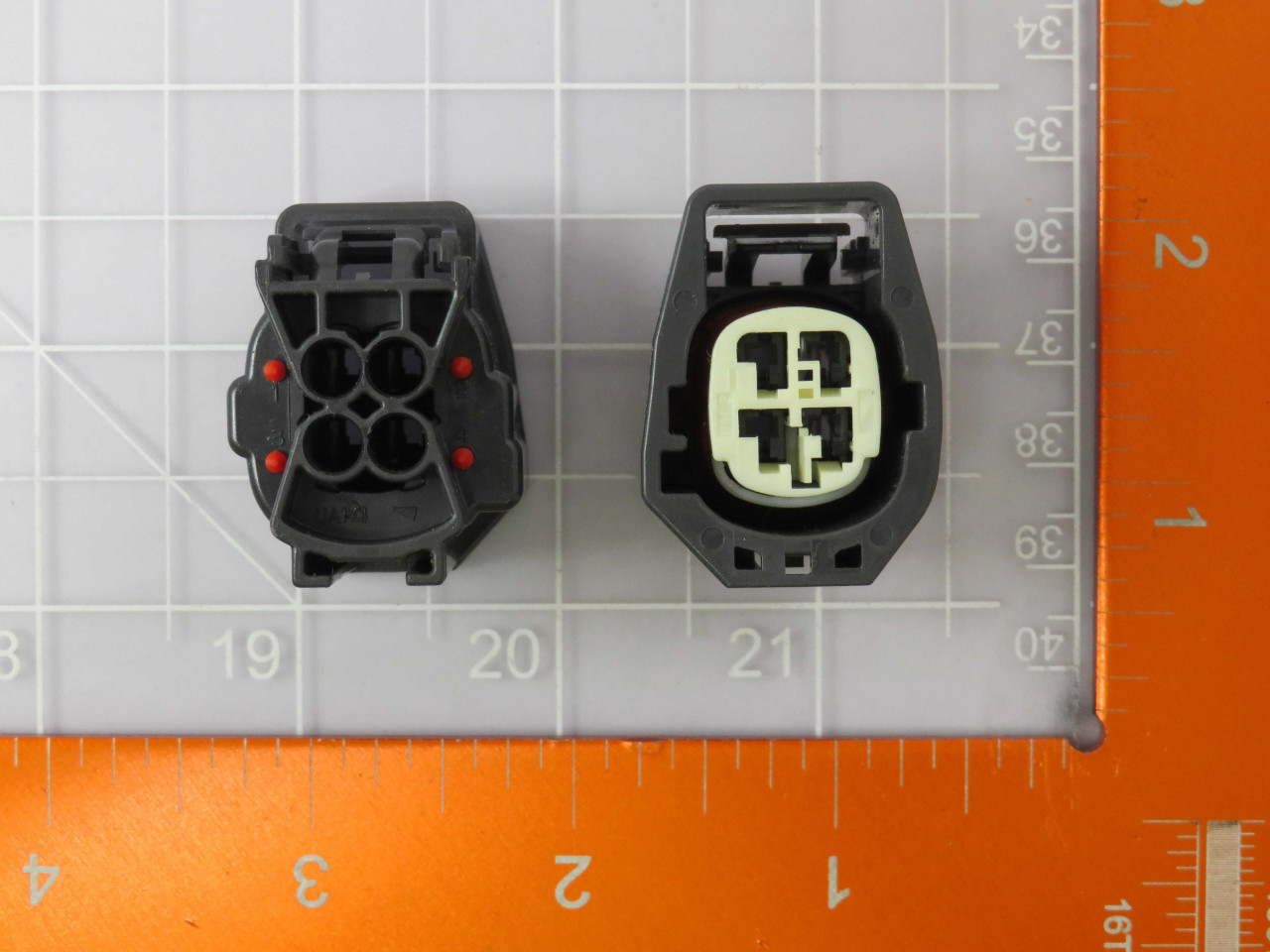 YAZAKI 7283-5543-10 X96736 - OCO Connectors