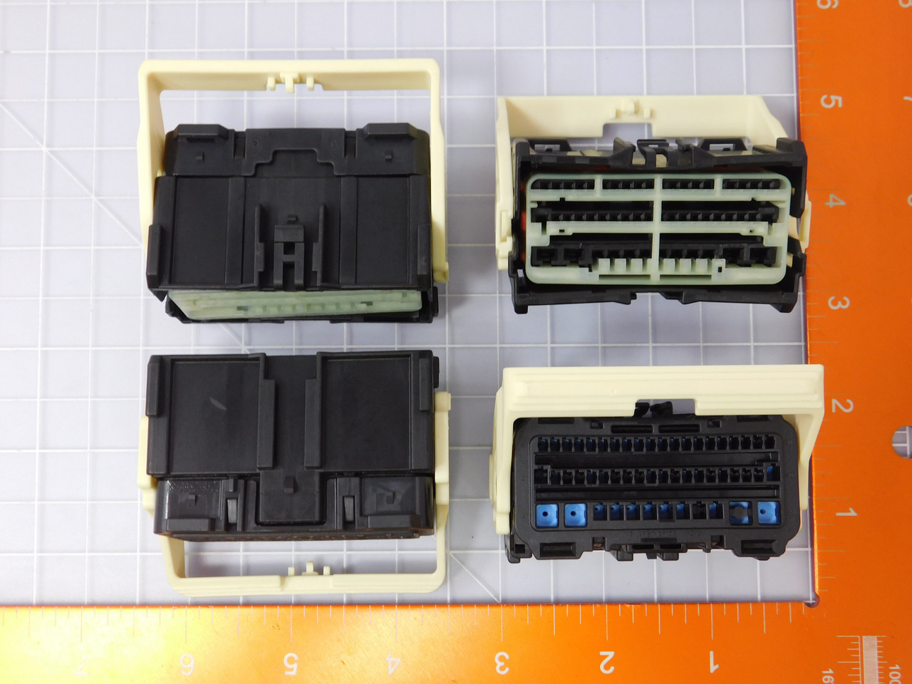 YAZAKI 7298-2966-30 X92113 - OCO Connectors