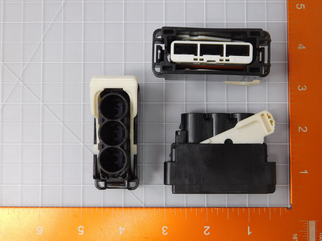 YAZAKI 7283-0764-30 X90553 - OCO Connectors