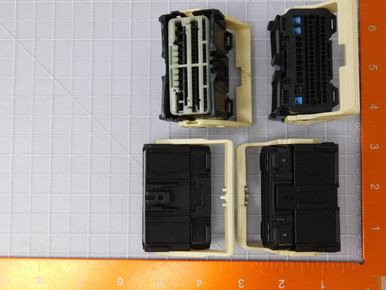 YAZAKI 7298-1574-30 X92162 - OCO Connectors