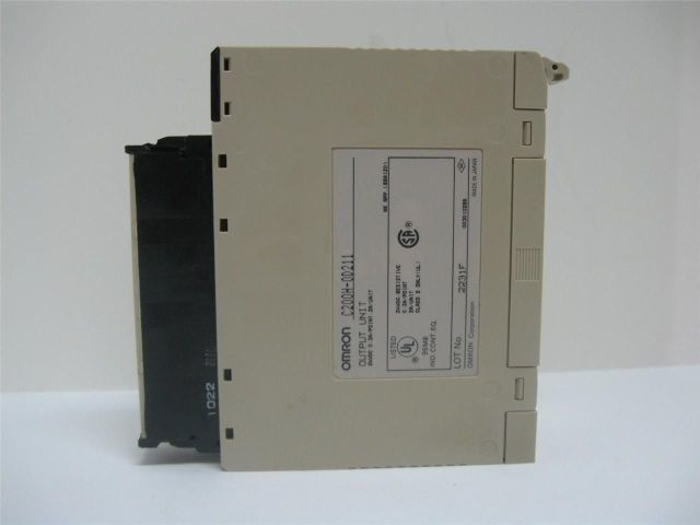 Omron C200H-OD211 PLC Output Unit