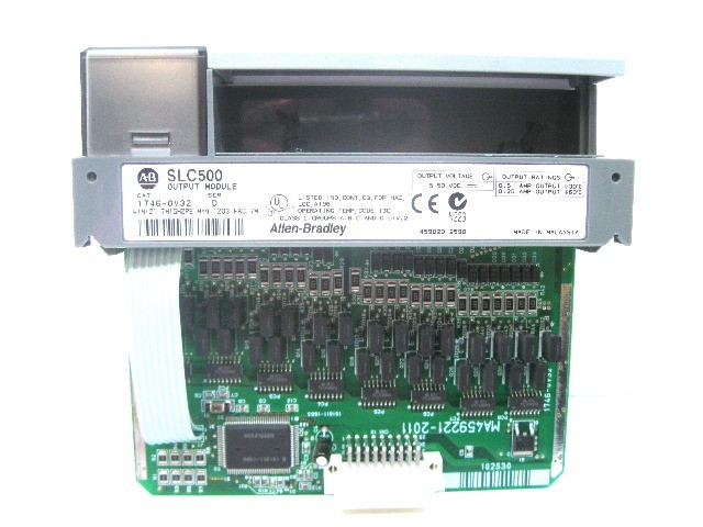 Allen Bradley 1746-OV32 Series D Output Module SLC 500