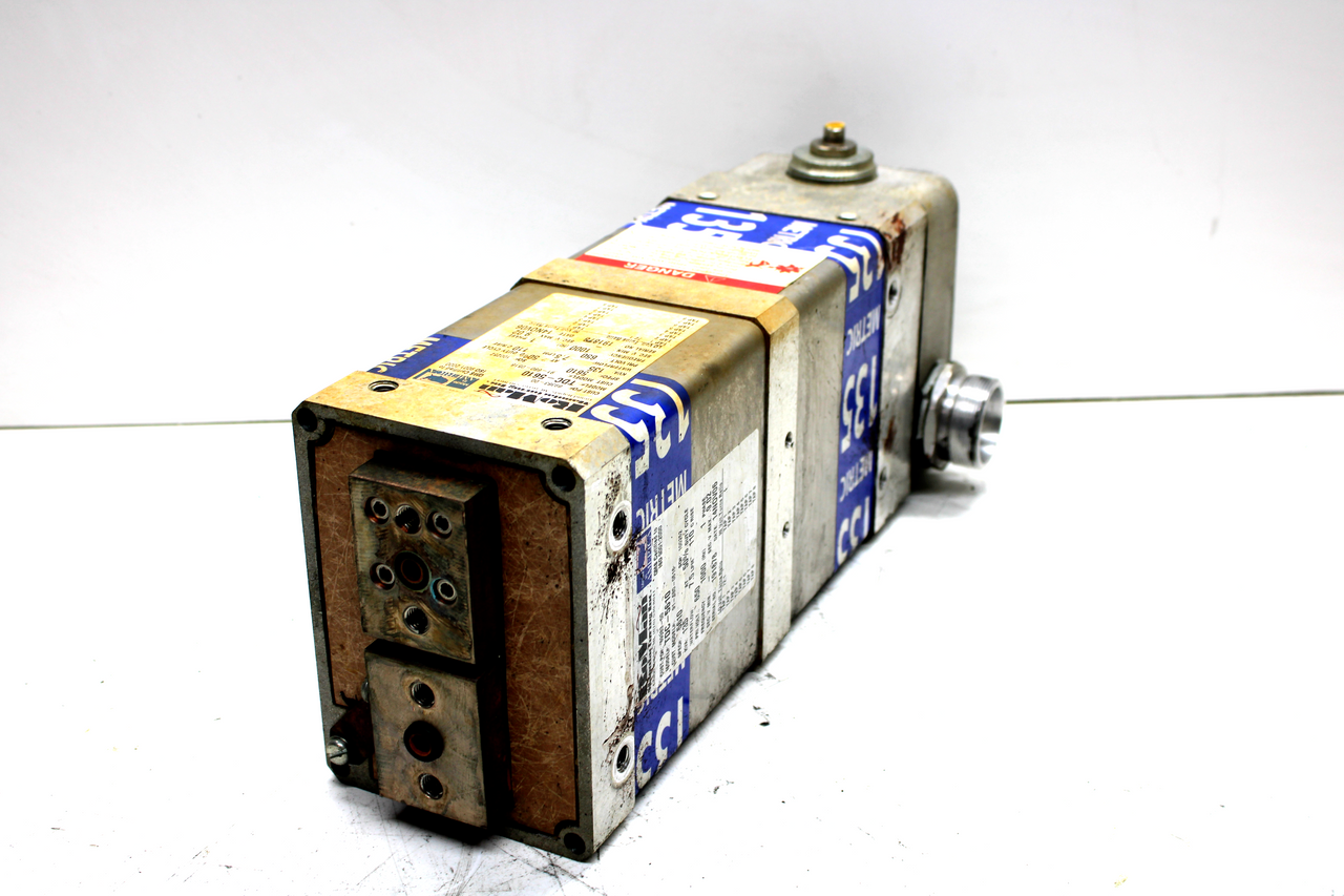 Roman Manufacturing TDC-5610 Welding Transformer, 135kvA, 650V, 1-Phase