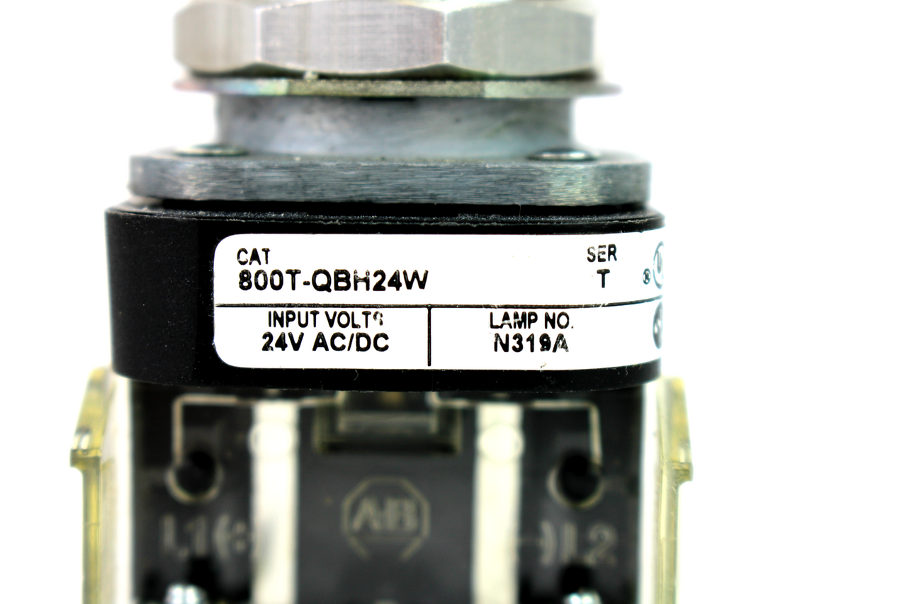 Allen Bradley 800T-QBH24W Ser. T Illuminated Push Button Switch, White, 24V AC/DC