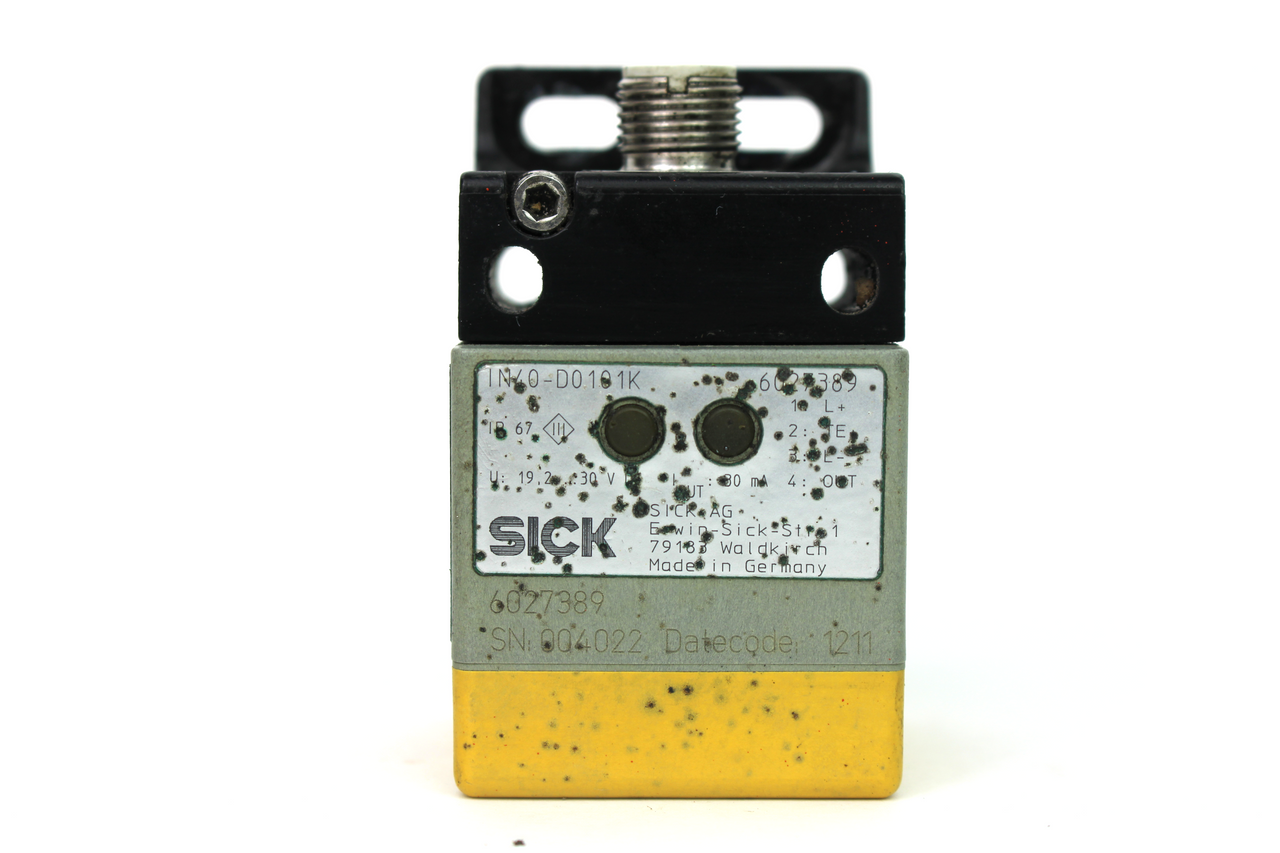 Sick 6027389 / IN40-D0101K Inductive Proximity Sensor, 24V DC