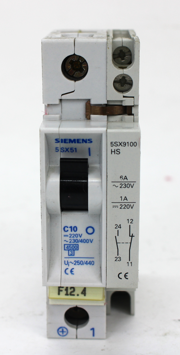 Siemens 5SX51 C10 Circuit Breaker 1Pole 10Amps w/ 5SX9100HS Auxiliary ...