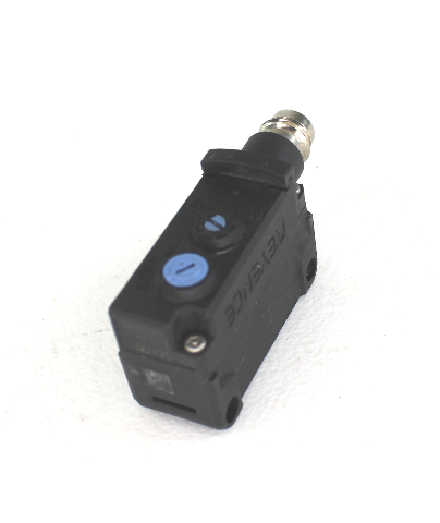 Keyence PZ-G42CN Reflective Photoelectric Sensor 10-30VDC