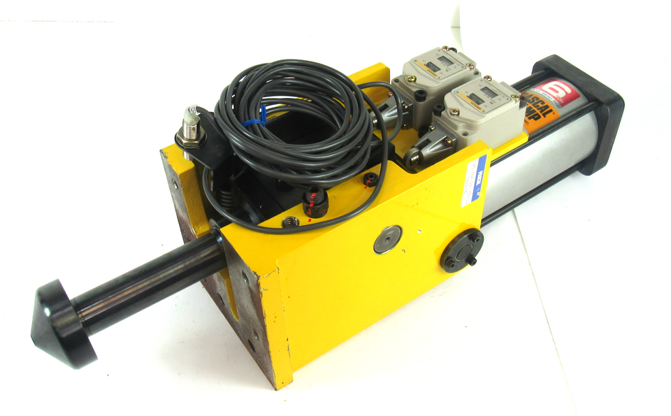 Pascal TN6-HBR-03-100-LS Pneumatic Swing Rod Arm Clamp NEW