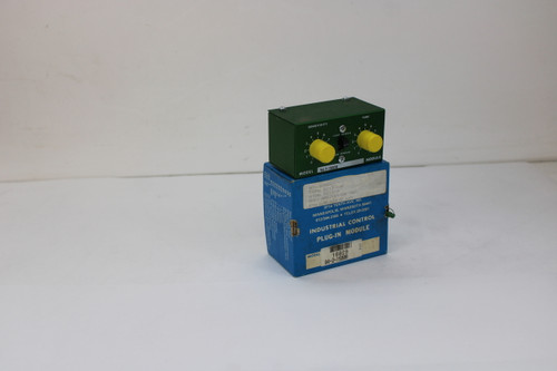 Banner B4-2-1500B Photoelectric Amplifier Logic Module New