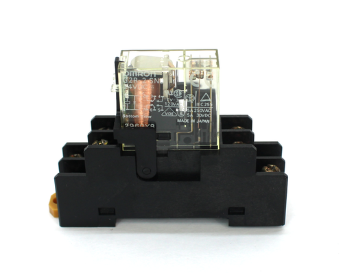 Omron G2R-2-SND Relay w/ 2550 YC 5A 250V Socket Base