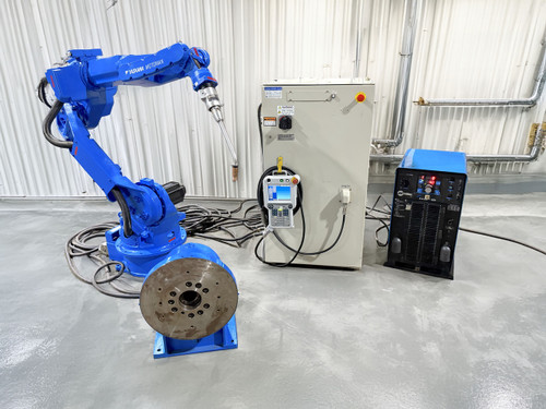 Motoman EA1900 Welding Robot Miller Auto Axcess 450 Welder Headstock ...