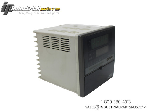 Yamatake SDC31 Temperature Controller C312GA004500