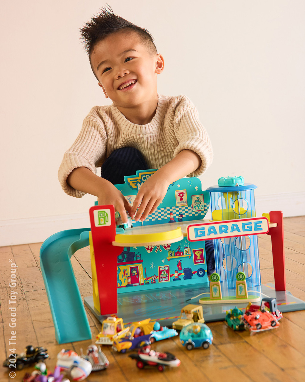 Crazy Motors Garage - PlayMatters Toys