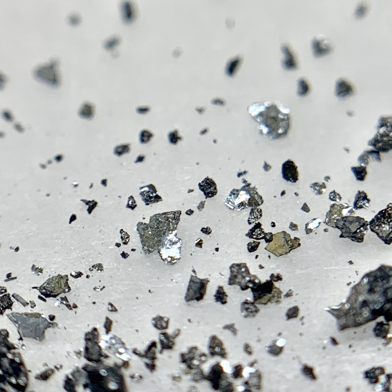 NbS2 mm Sized Crystals | 2D Semiconductors USA
