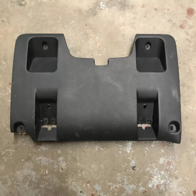 USED - MONTERO Gen3 - Dash Knee Panel