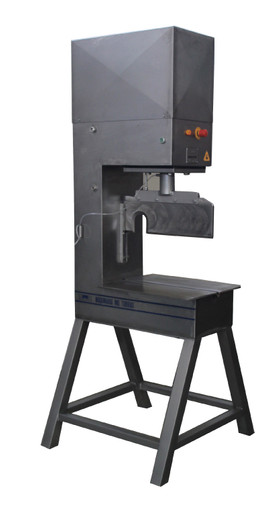 Beef Head Splitter - Mitchell Engineering Food Equipment