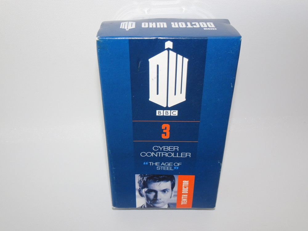 BBC Doctor Who "Cyber Controller" Figure