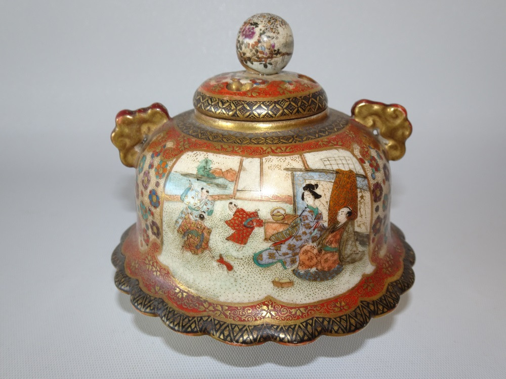 Japanese Meiji Period Satsuma Koro by Motoyama Yuho