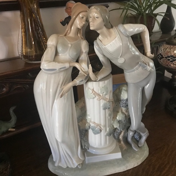 The History of Lladró: A Legacy of Spanish Porcelain Artistry - Marple ...
