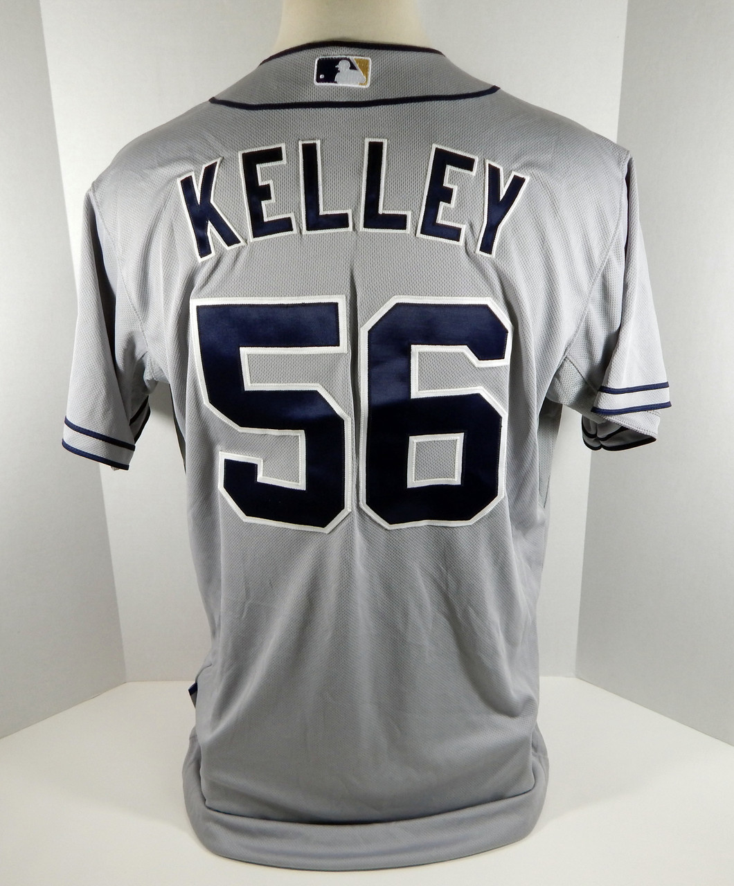 2015 San Diego Padres Shawn Kelley #56 Game Issued Grey Jersey