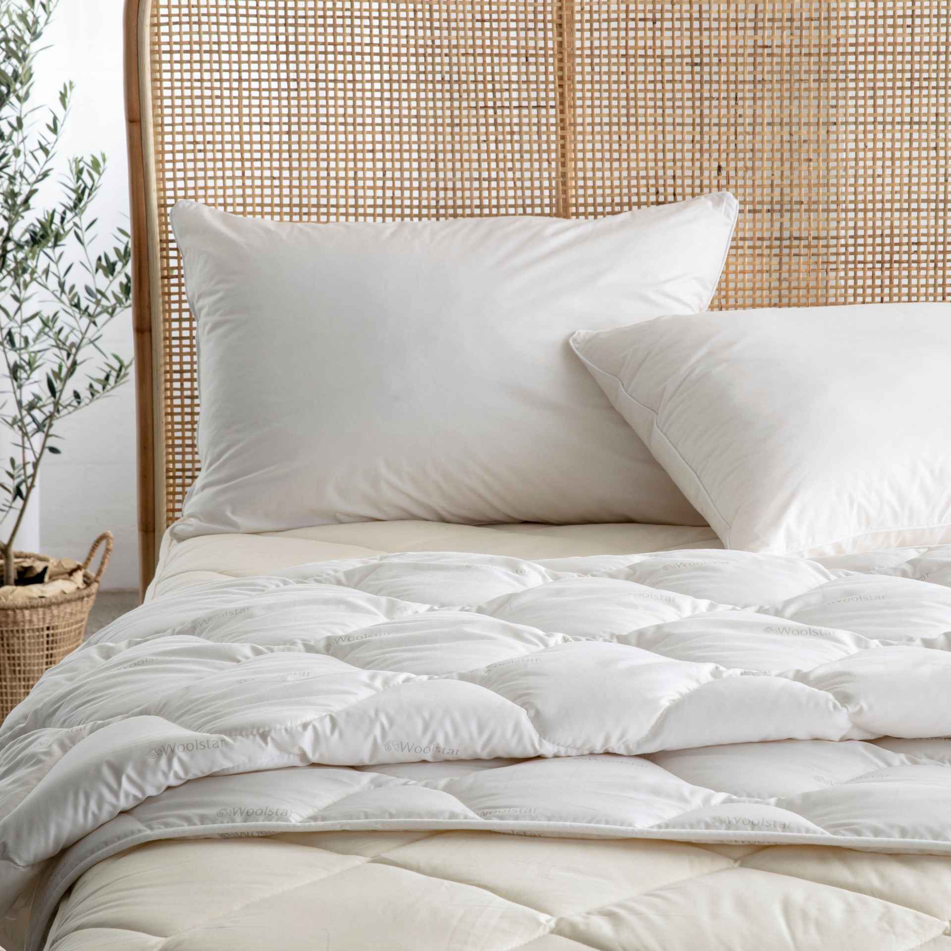 Wool Summer Quilt | Lightweight Woolen Doona Australia
