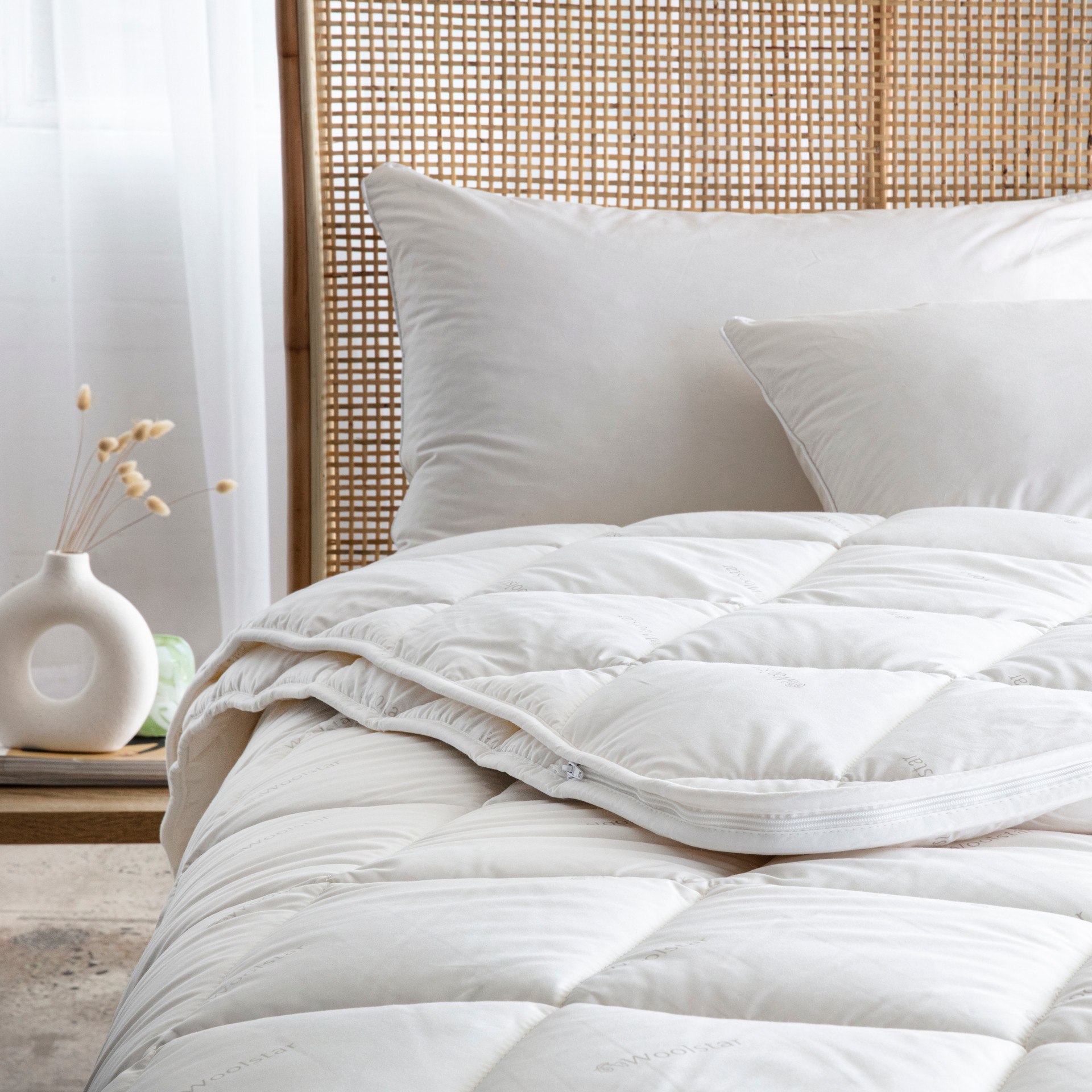 Australian Made Wool Quilts | Double, King Doona | Woolstar