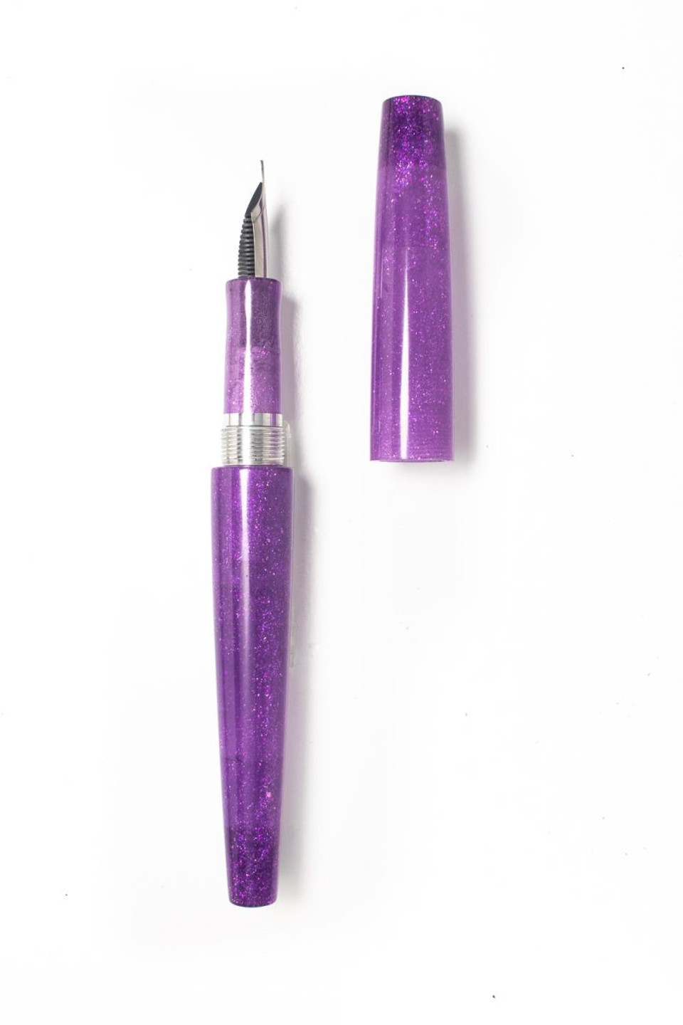 Abigail Markov Babe Fountain Pen - Mixi