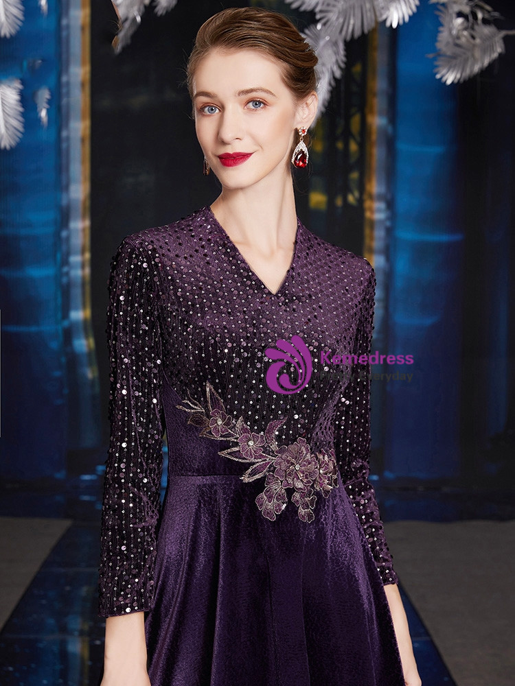 Burgundy Velvet Sequins V-neck Long Sleeve Mother Of The Bride Dress