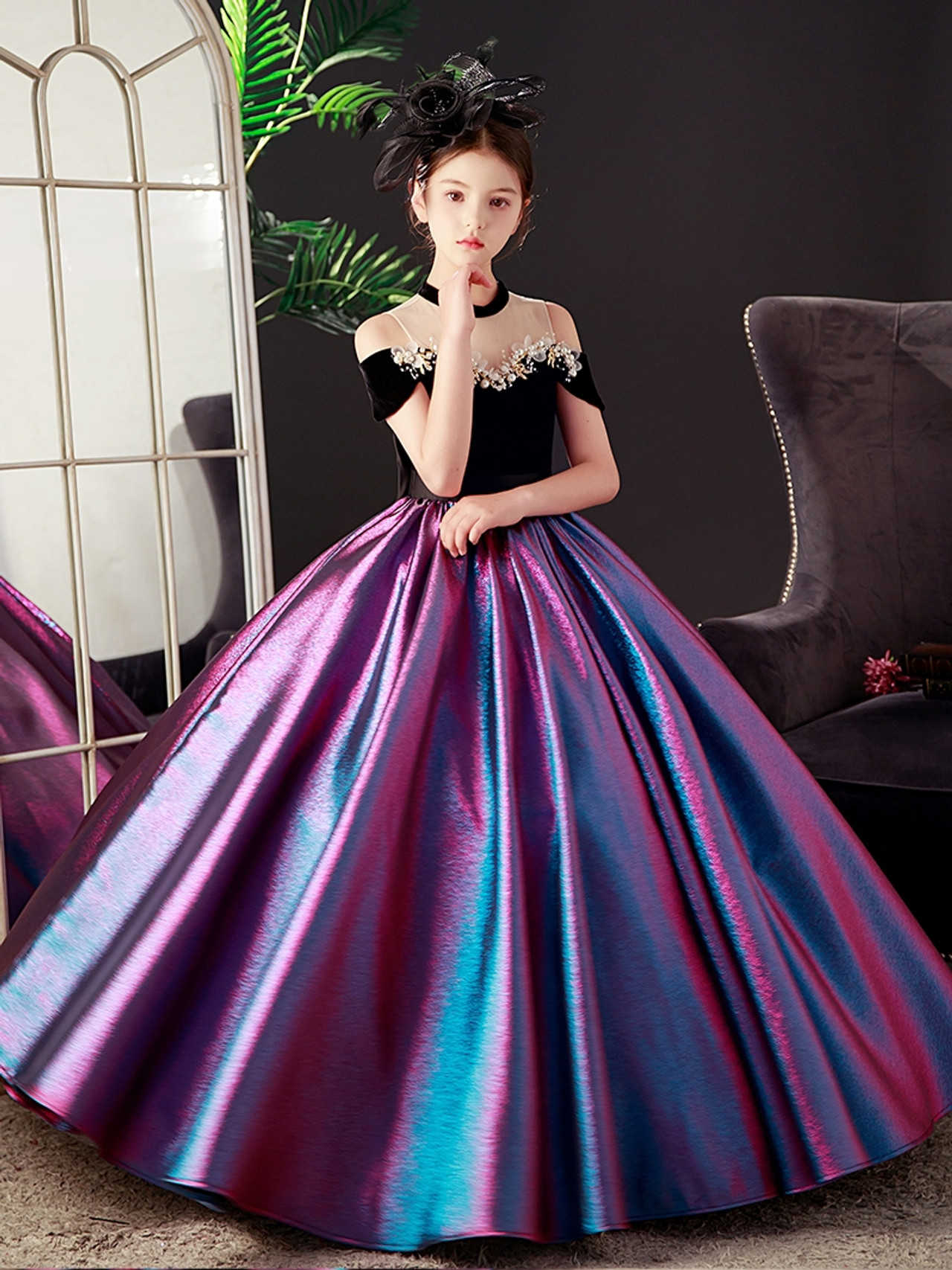 Black Sleeveless Bow Flower Girl Dress