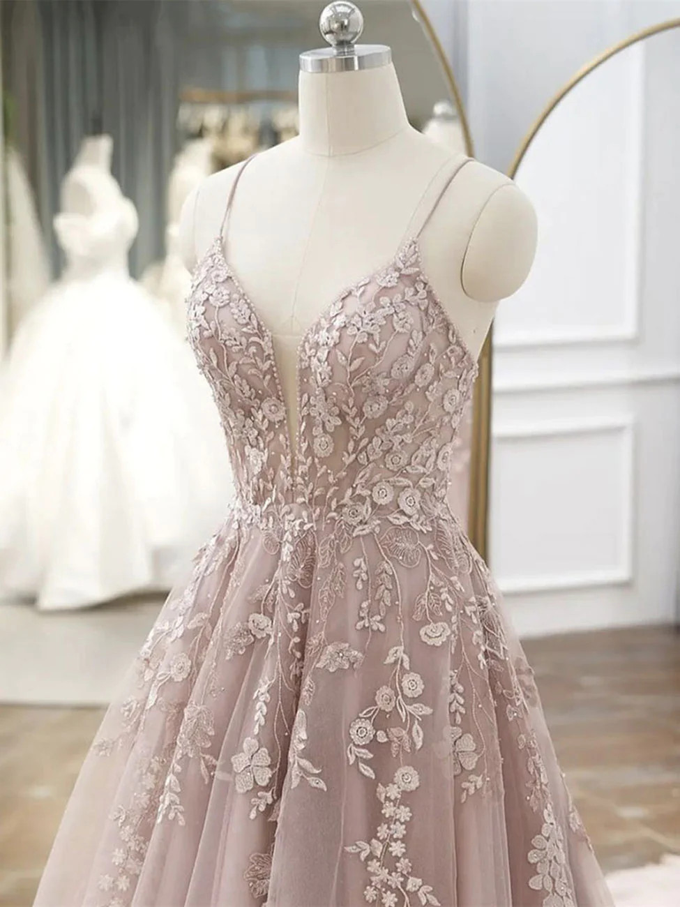 Pink Tulle Spaghetti Straps Appliques Cross Straps Back Prom Dress