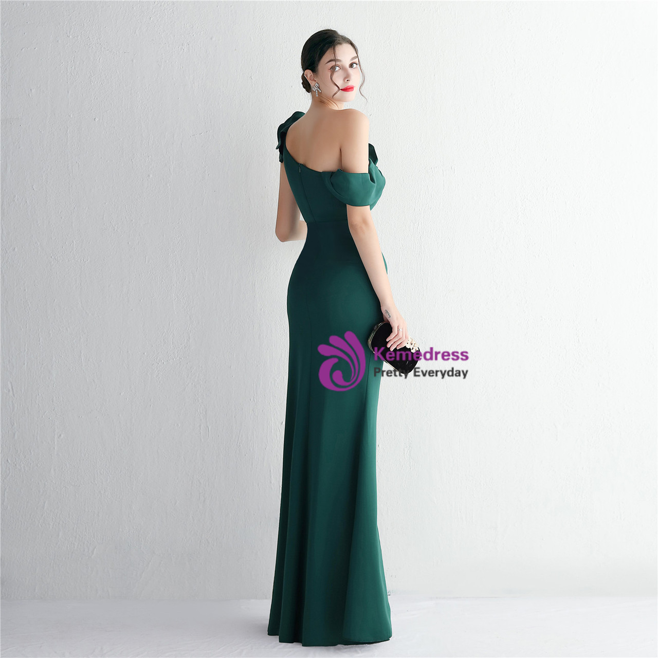 In Stock:Ship in 48 Hours Green Split Party Dress