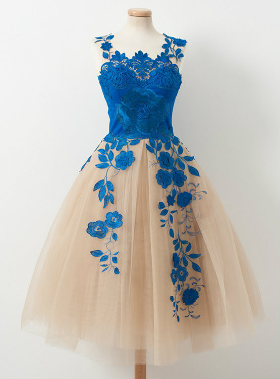 Chic Short Homecoming Dresses for a Fun and Flirty Look