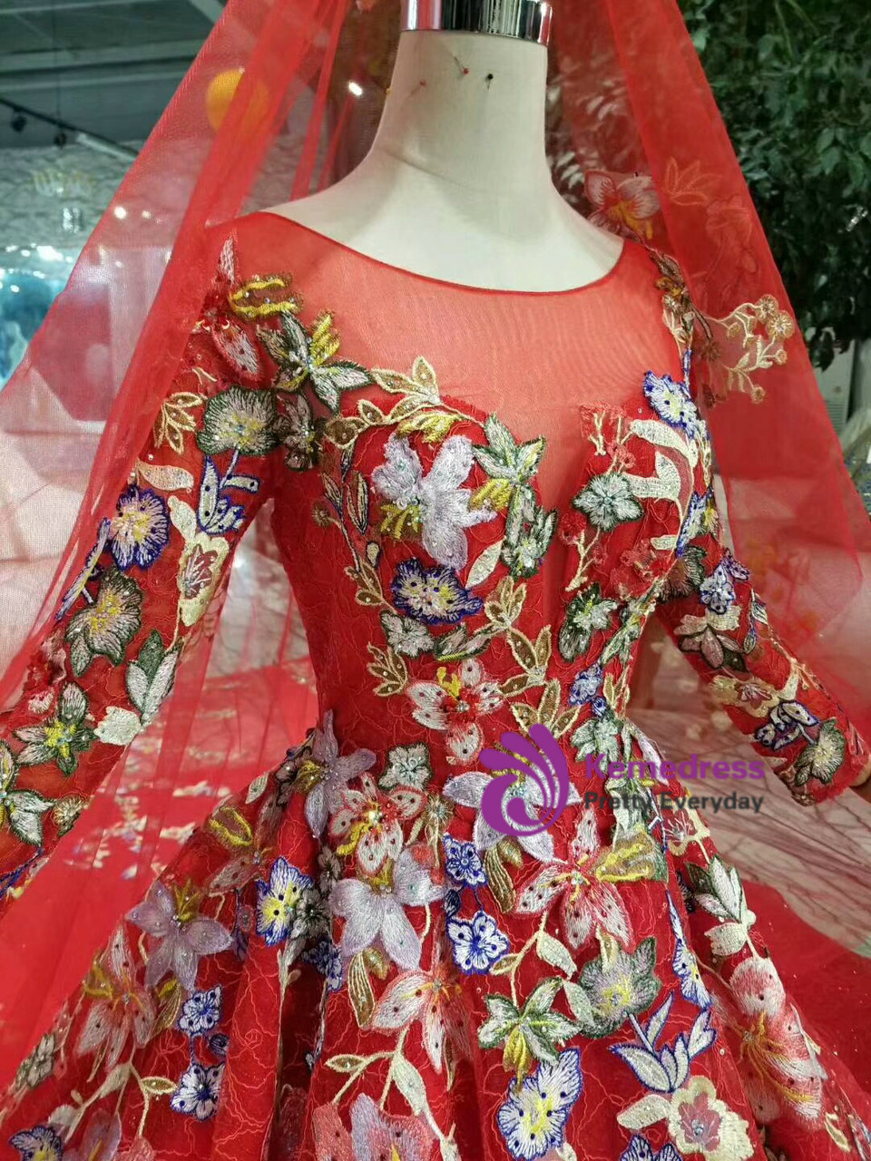 Red Ball Gown Tulle Embroidery Appliques Long Sleeve Wedding Dress With ...