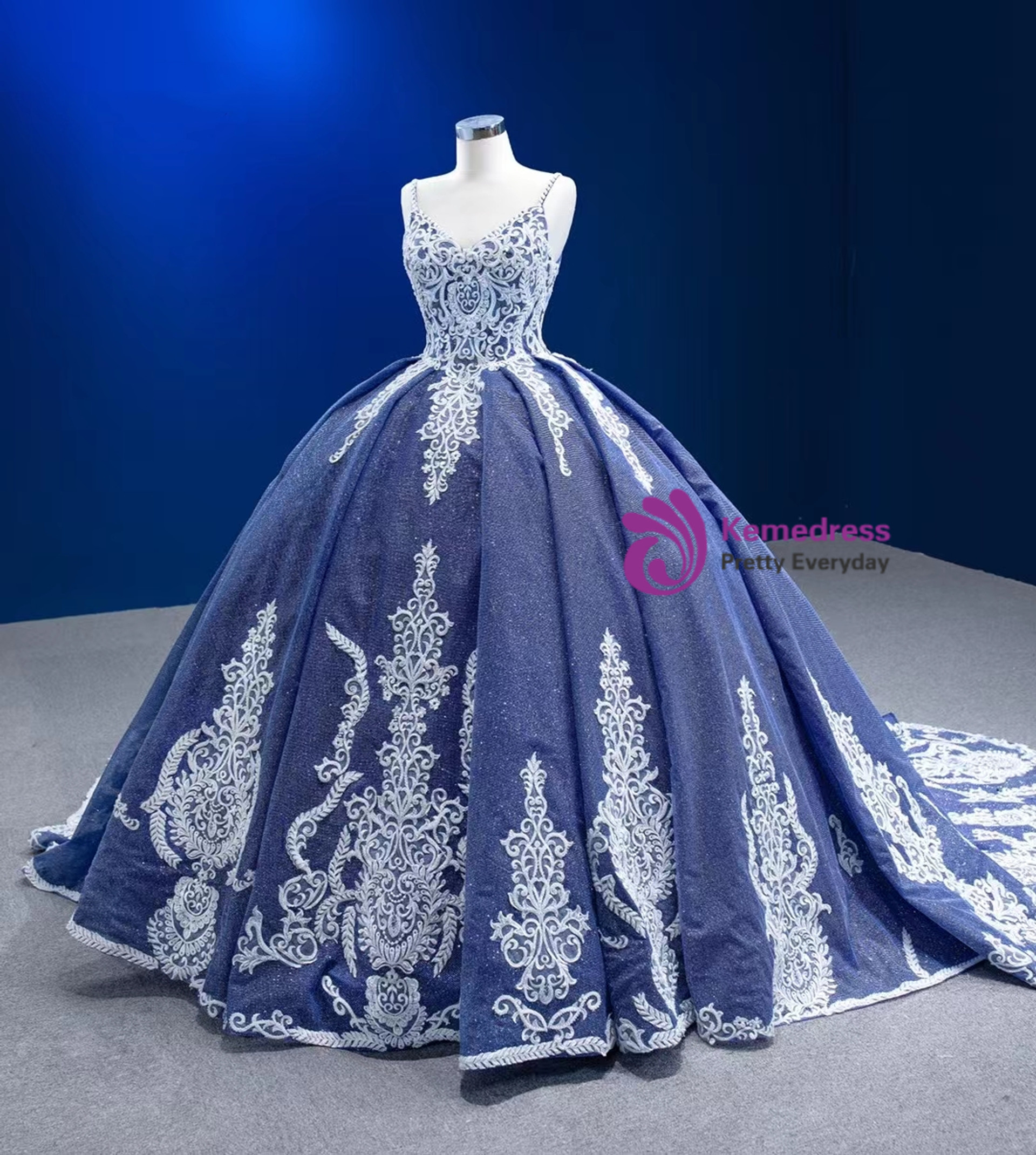 Blue Sequins Spaghetti Straps Appliques Prom Dress