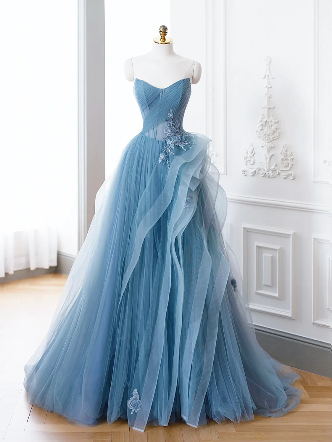 Blue Tulle Off the Shoulder Tulle Appliques Prom Dress