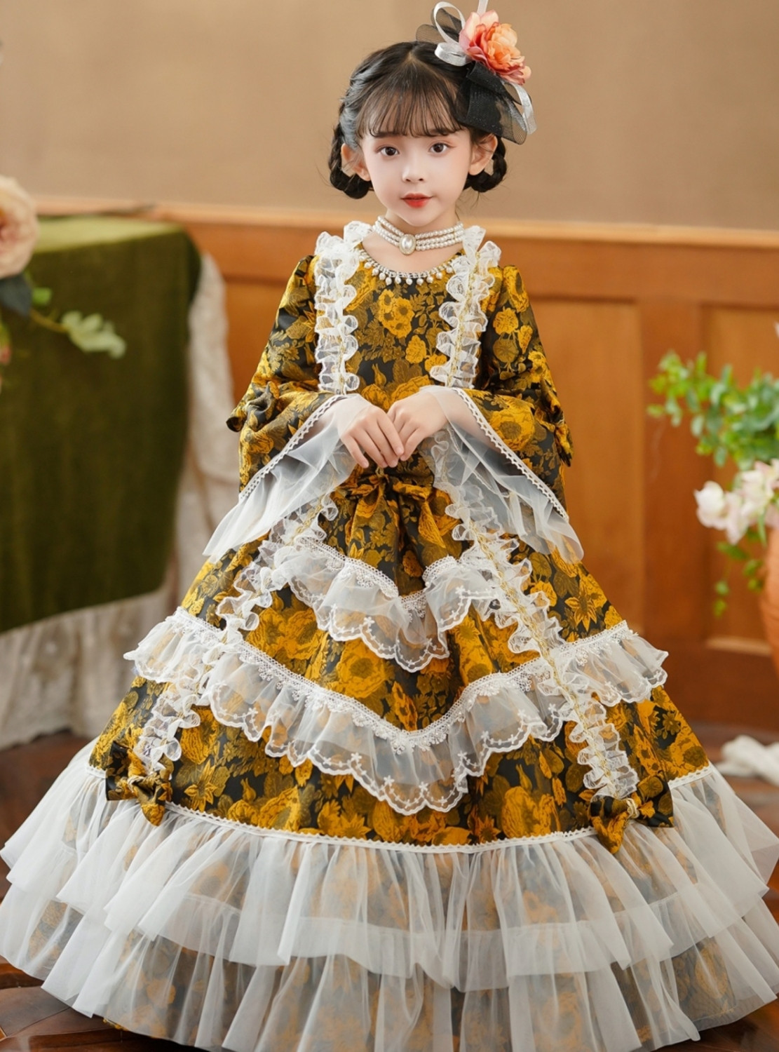 Light Yellow Lace V-neck Long Sleeve Rococo Baroque Dress