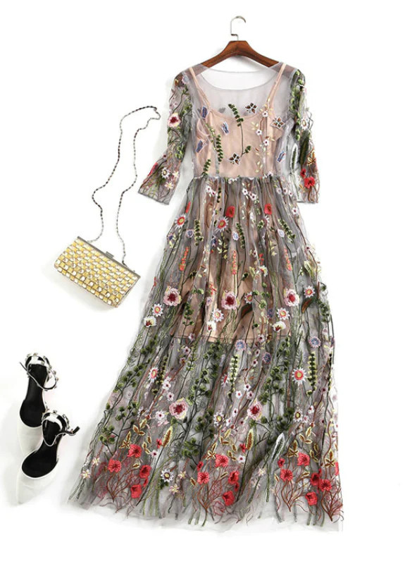 Embroidered Bohemian Style Short Sleeve Dress