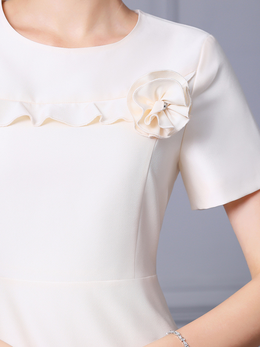 White Satin Short Sleeve Mother Of The Bride Dress