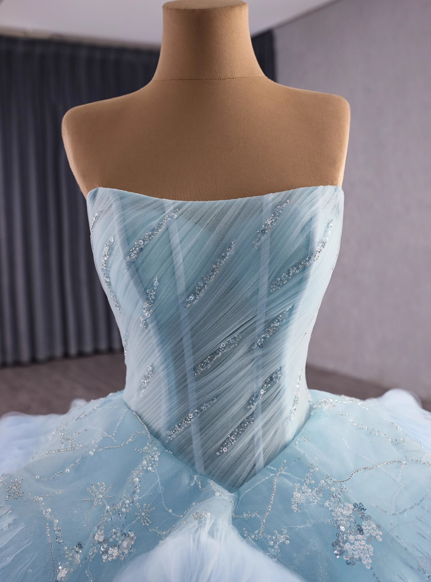 Sky Blue Tulle Sequins Strapless Beading Prom Dress